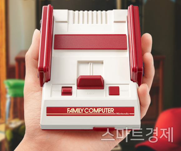 '미니 패미컴·플스'이어 '미니 닌텐도 64'까지?…유출 사진 '관심'