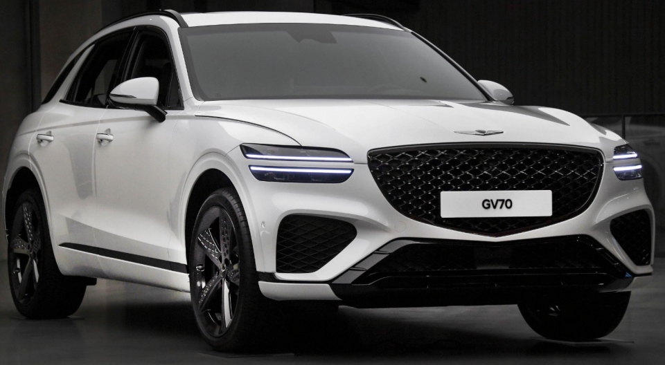 제네시스, 첫 중형 SUV 모델 GV70 가격 공개…“가솔린 2.5 터보 4880만원부터”